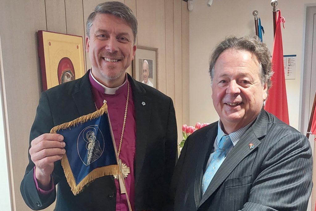 Archbishop Viilmaa presents Maarjamaa flag to Order of Malta ...